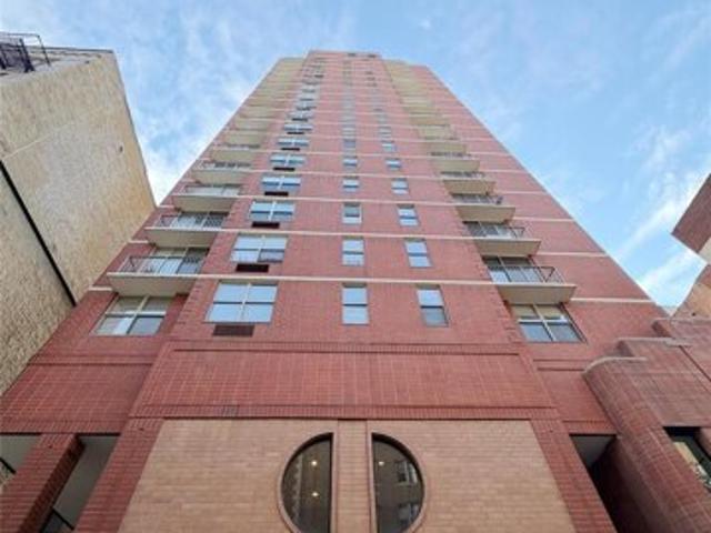 W Th St Apt B, New York, Condo For Sale