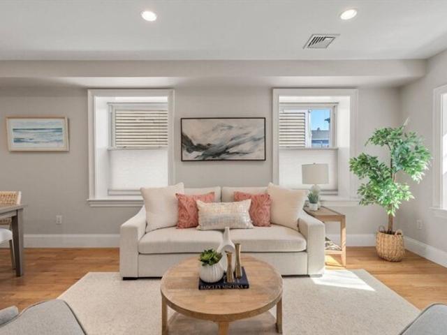 W Th St Apt,boston, Condo For Sale
