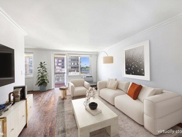 W Th St Apt Cw, Manhattan, Property For Sale