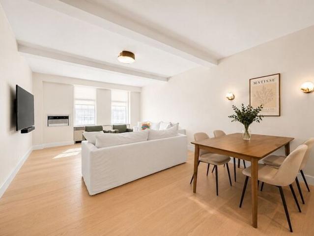 W Th St Apt G, New York, Property For Sale