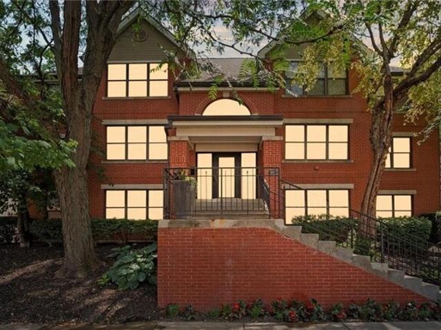 W Th St Apt,kansas City, Condo For Sale