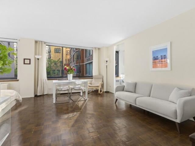W Th St Apt N, Manhattan, Condo For Sale