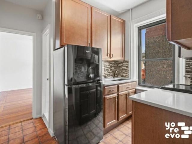 W Th St Apt,new York, Property For Sale