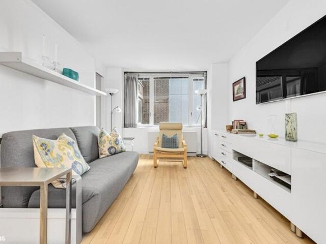 W Th St Apt Q, Manhattan, Condo For Sale