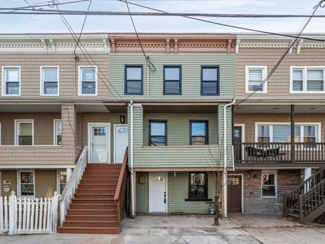 W Th St, Bayonne, Home For Sale