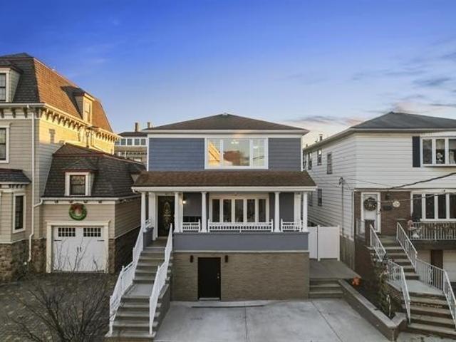W Th St, Bayonne, Home For Sale