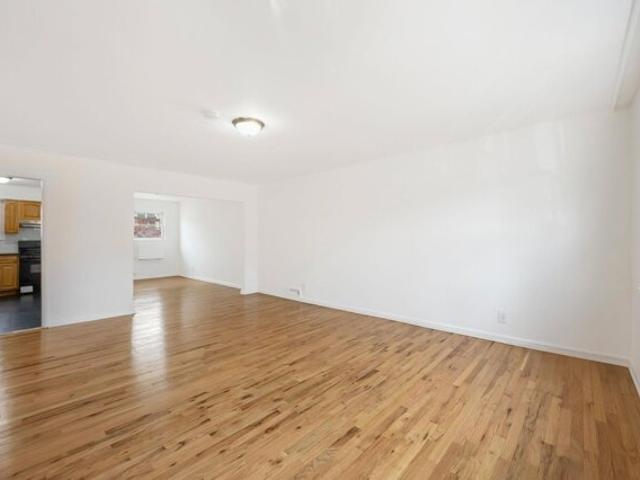 W Th St, Bayonne, Home For Sale