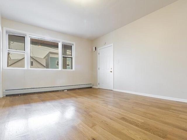W Th St, Bayonne, Home For Sale