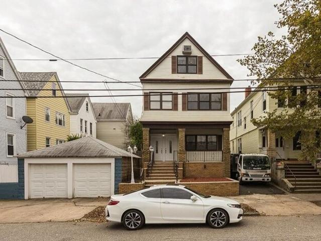 W Th St, Bayonne, Home For Sale
