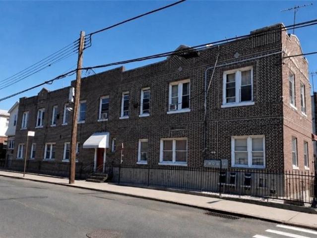 W Th St, Brooklyn, Home For Sale