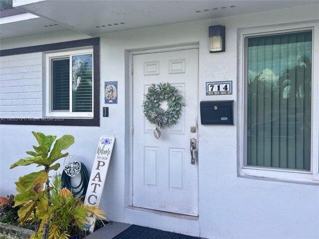 W Th St, Hialeah, Home For Sale