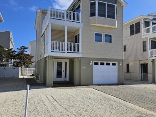 W Th St, Long Beach Township, Home For Sale