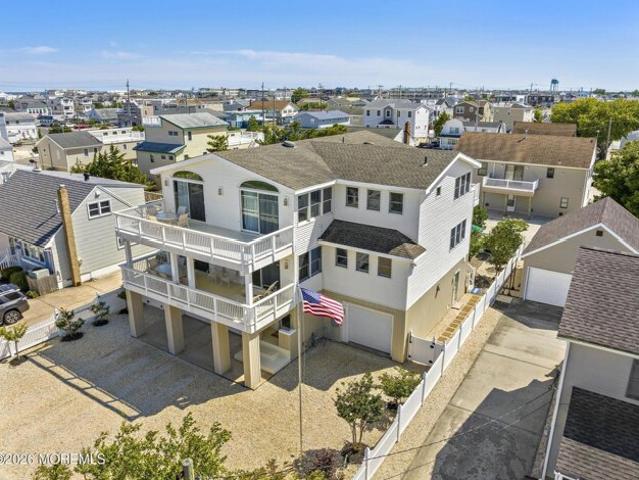 W Th St, Ship Bottom, Home For Sale