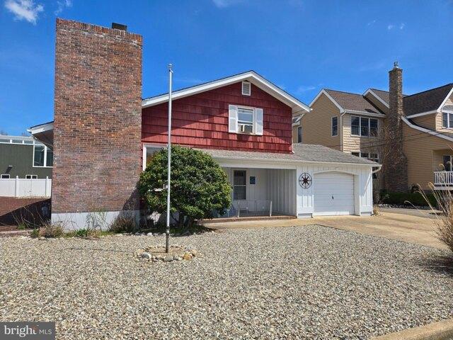 W Th St, Ship Bottom, Home For Sale