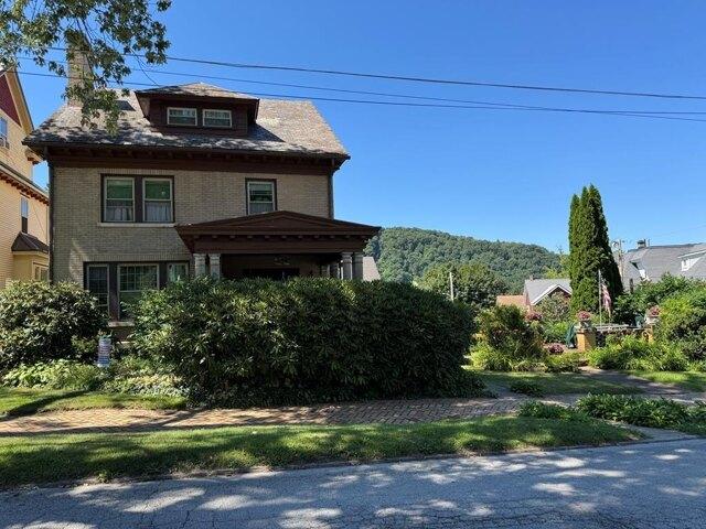 W Third St, Oil City, Home For Sale