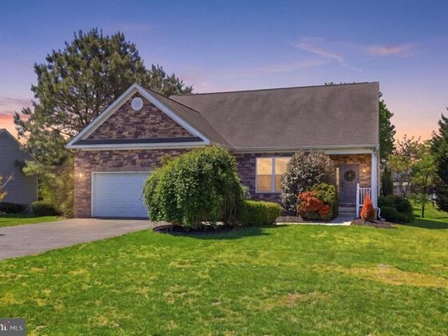 W Thrush Dr, Milford, Home For Sale