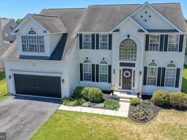 W Thrush Dr, Milford, Home For Sale