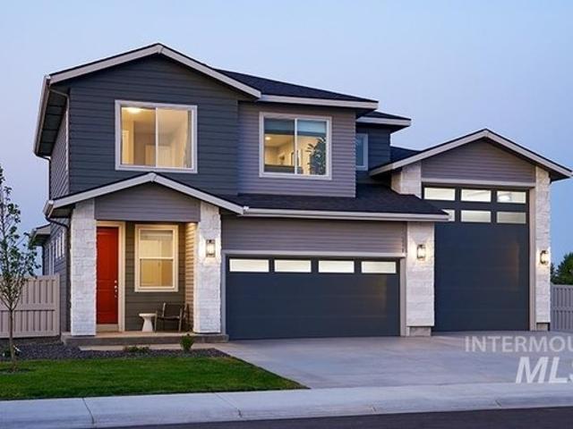 W Trailheights St, Star, ID 83669
