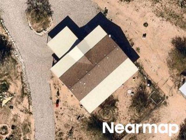 W Vaqueros Rd