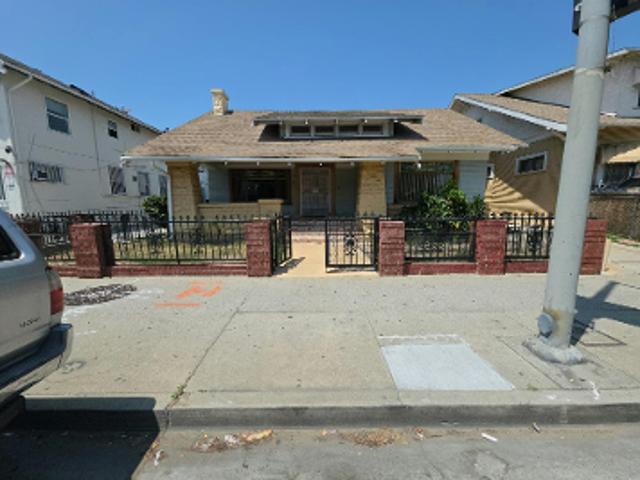 W Vernon Ave