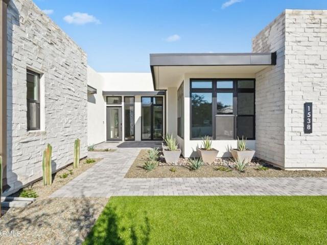 W Wagon Wheel Dr, Phoenix, Home For Sale