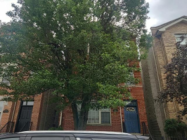 W Warren Blvd Unit 3