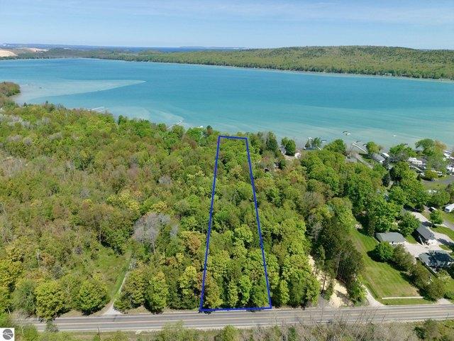 W Welch Rd, Empire, MI 49630