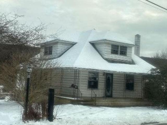 W White Bear Dr