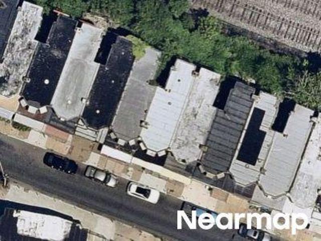 W Willard St