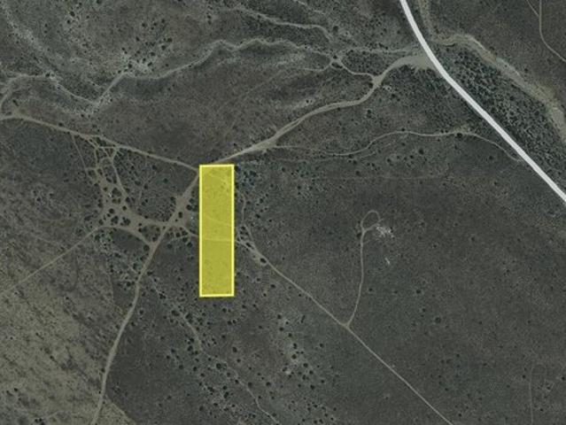 W Willow Springs Rd, Mojave, CA 93501
