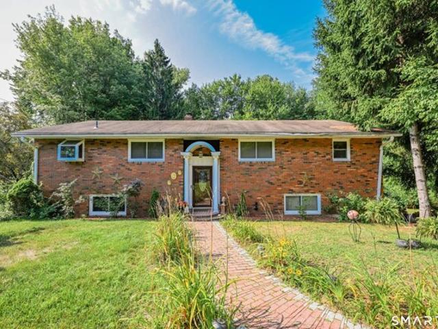 W Wolcott Ave, Windsor, Home For Sale