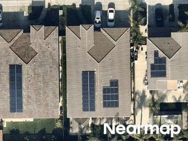 W Wrenwood Ln