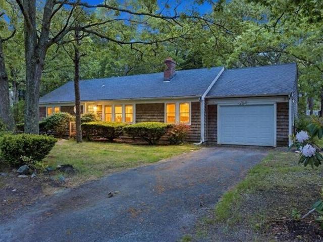 W Yarmouth Rd, Yarmouth, Home For Sale