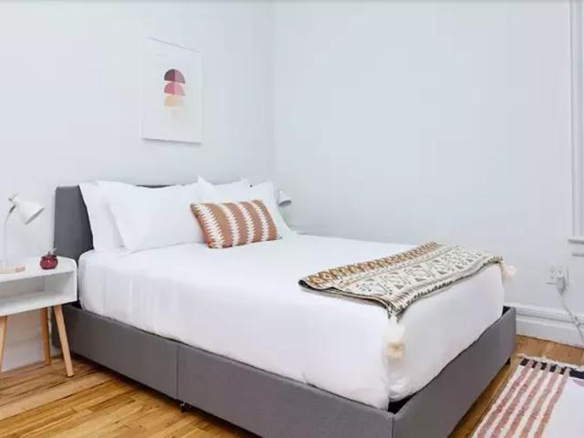 W 141st St #652