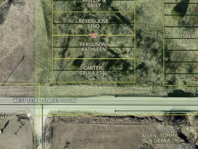W 103rd St S, Wainwright, OK 74468