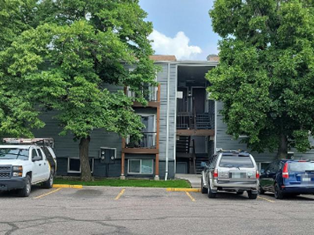 W 10th Ave Apt W3