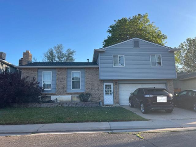 W 113th Ave