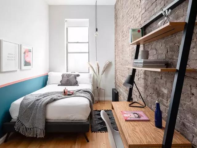 W 115th St #701