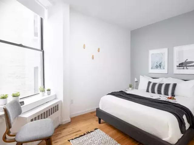 W 116th St #434