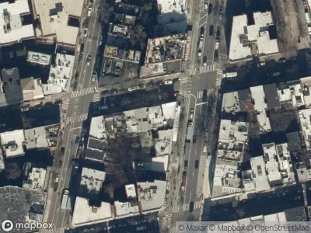 W 11th St