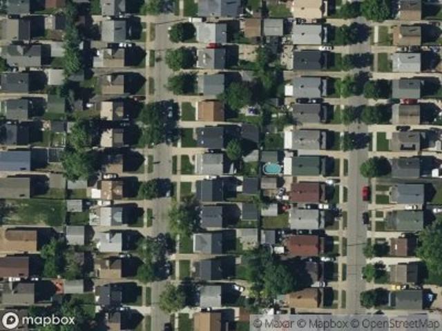W 127th St