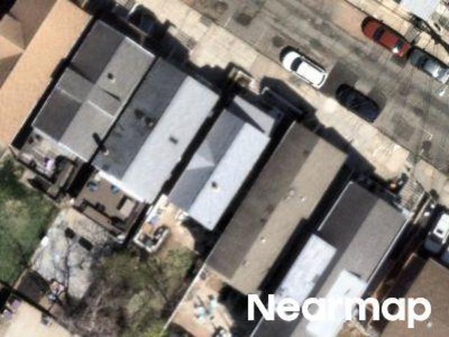 W 12th St