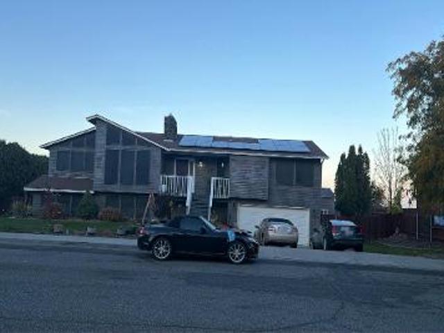 W 26th Ave