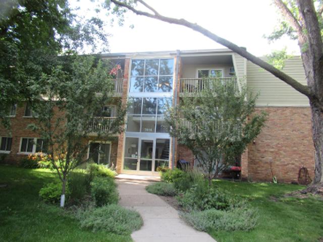 W 22nd St Apt 212