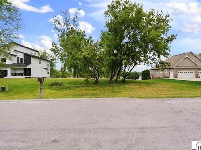 W 232nd St, Faribault, MN 55021