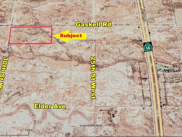 W 30th St, Rosamond, CA 93560