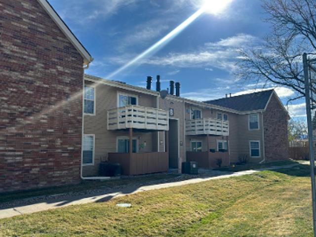 W 44th Ave Unit 8 103