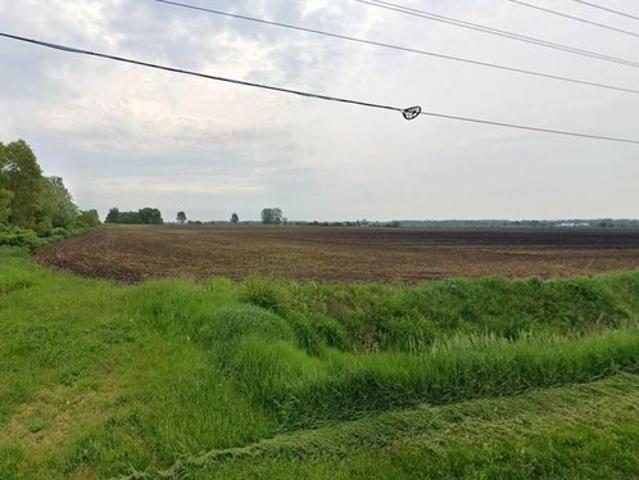 W 400 W, Hebron, IN 46341