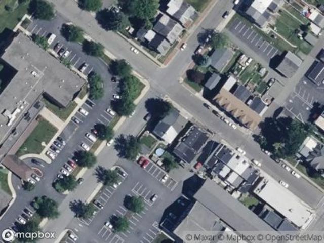 W 5th St