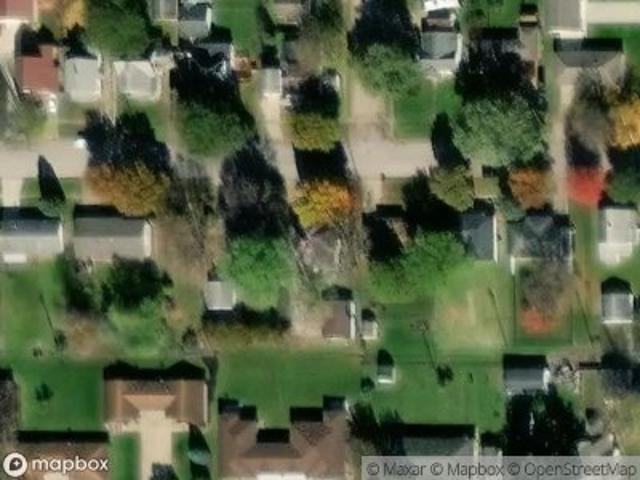 W 5th St